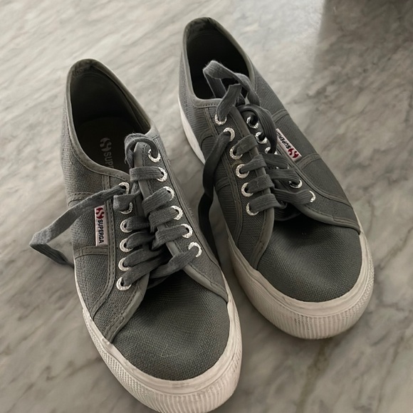 Superga | Shoes | Superga Sneaker Size 4 | Poshmark